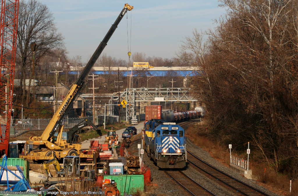 CEFX 3181 on D&H 158-08